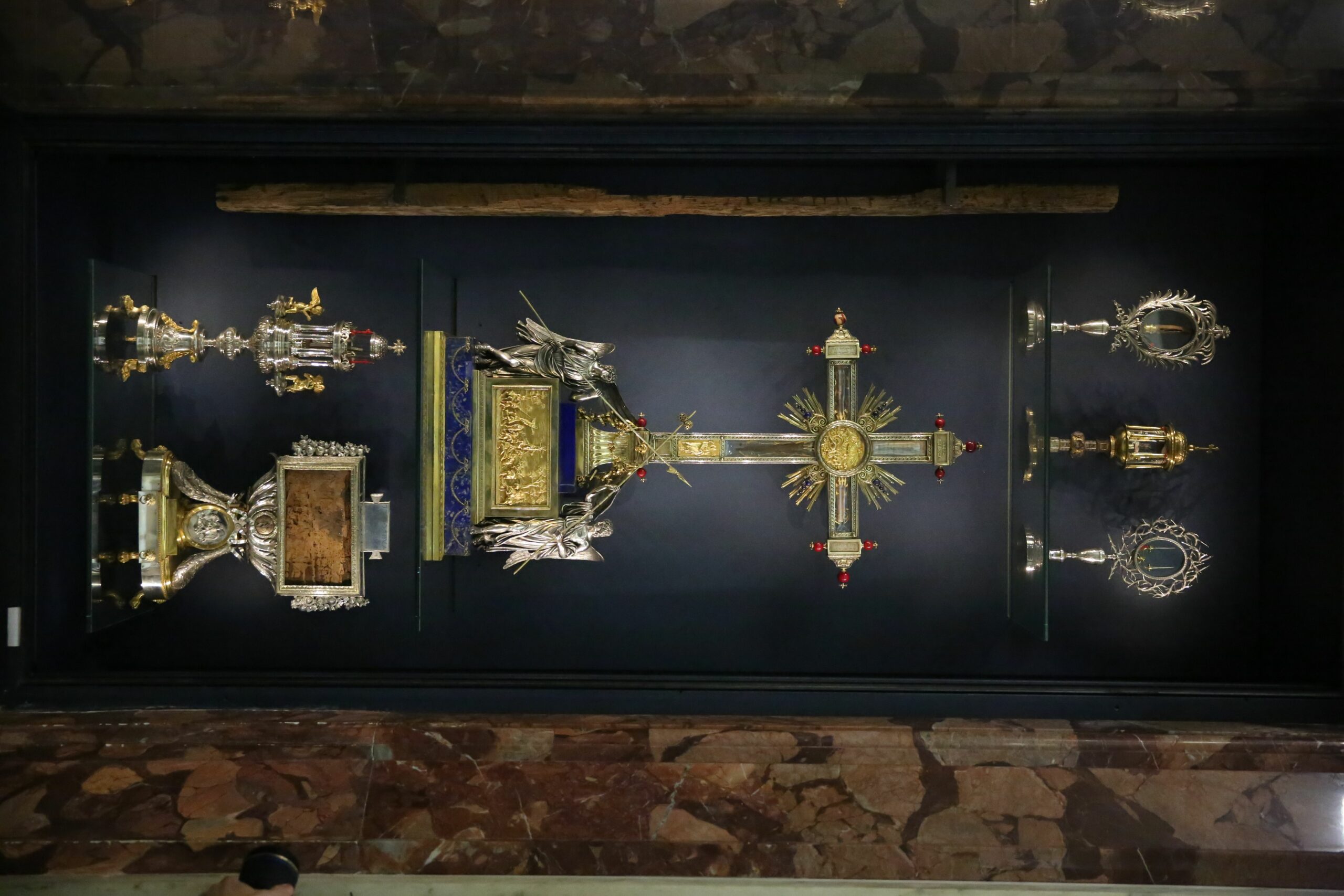 Over 100 relics of Christ, Holy Family, saints to be displayed at New ...